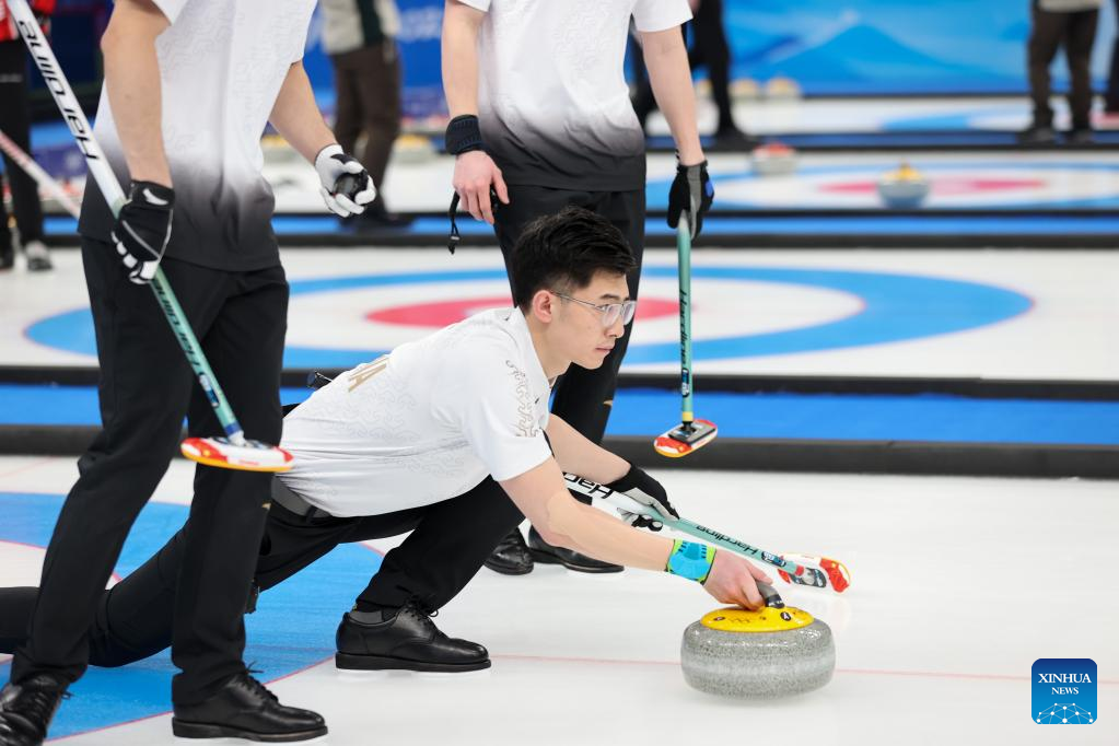Chinese rookies beat Italy in Olympic men's team curling for 2nd win