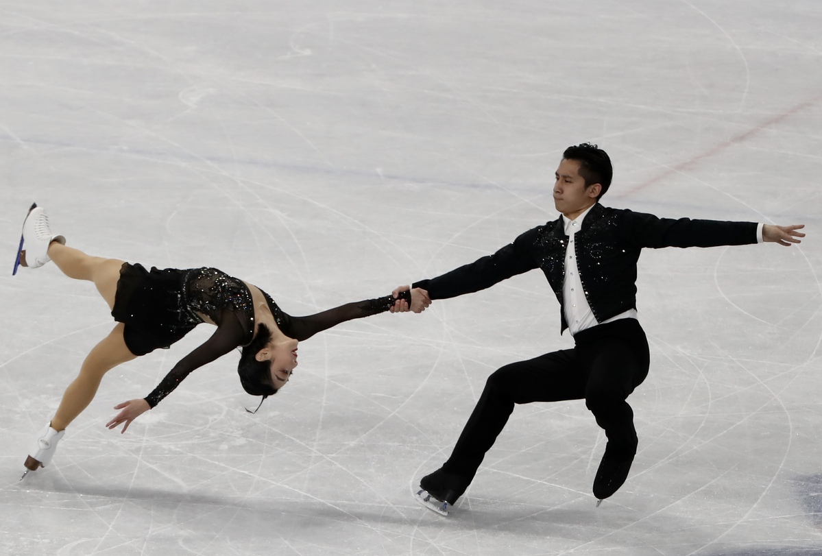 Highlights of figure skating pair skating short program